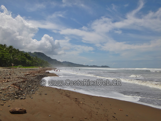 Fotos de Playa Dominical Costa Rica