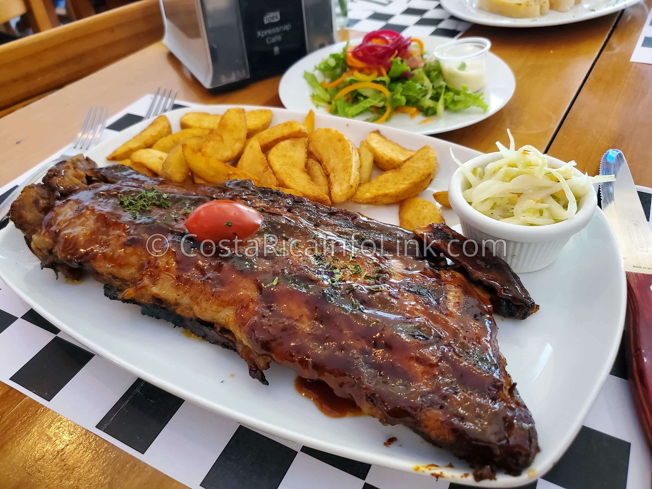 Los Rodriguez Steak House - Menú, Horario, Teléfono